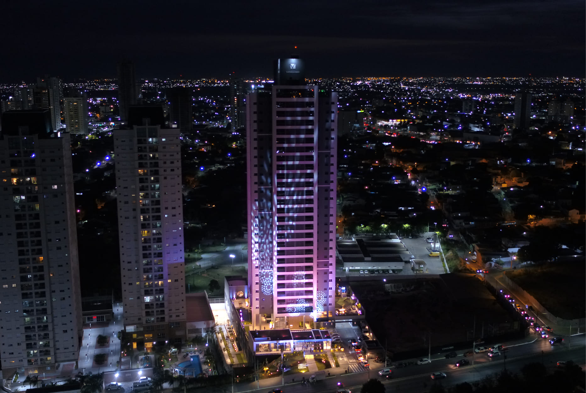 VANGUARD CUIABÁ ENTREGA URBANIT, EMPREENDIMENTO COM CHEF’S TABLE E BEACH TENNIS - Descubra o ...